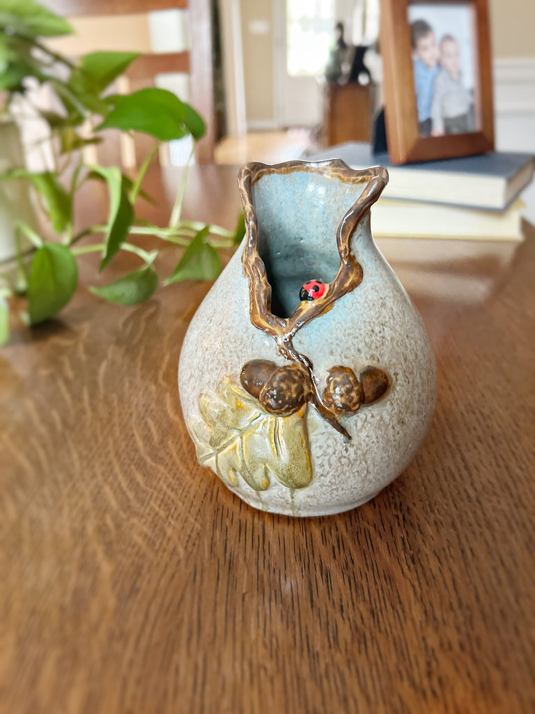 Fall in Love - Bug Pottery